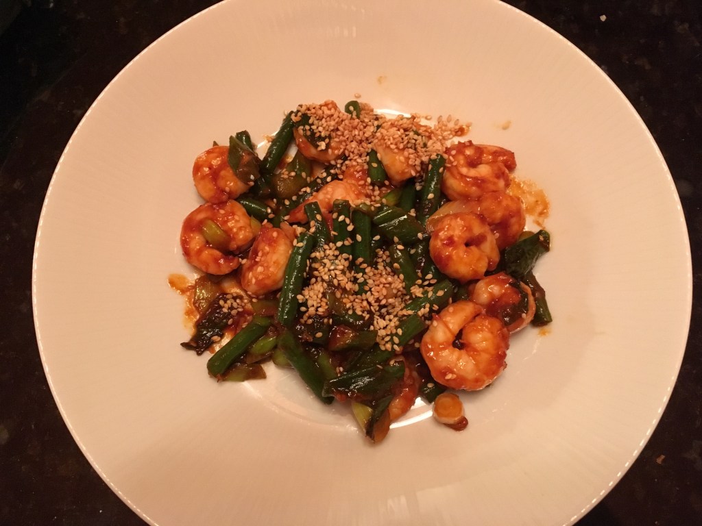 Garlic chilli prawns with green beans – cookingwithjules.com